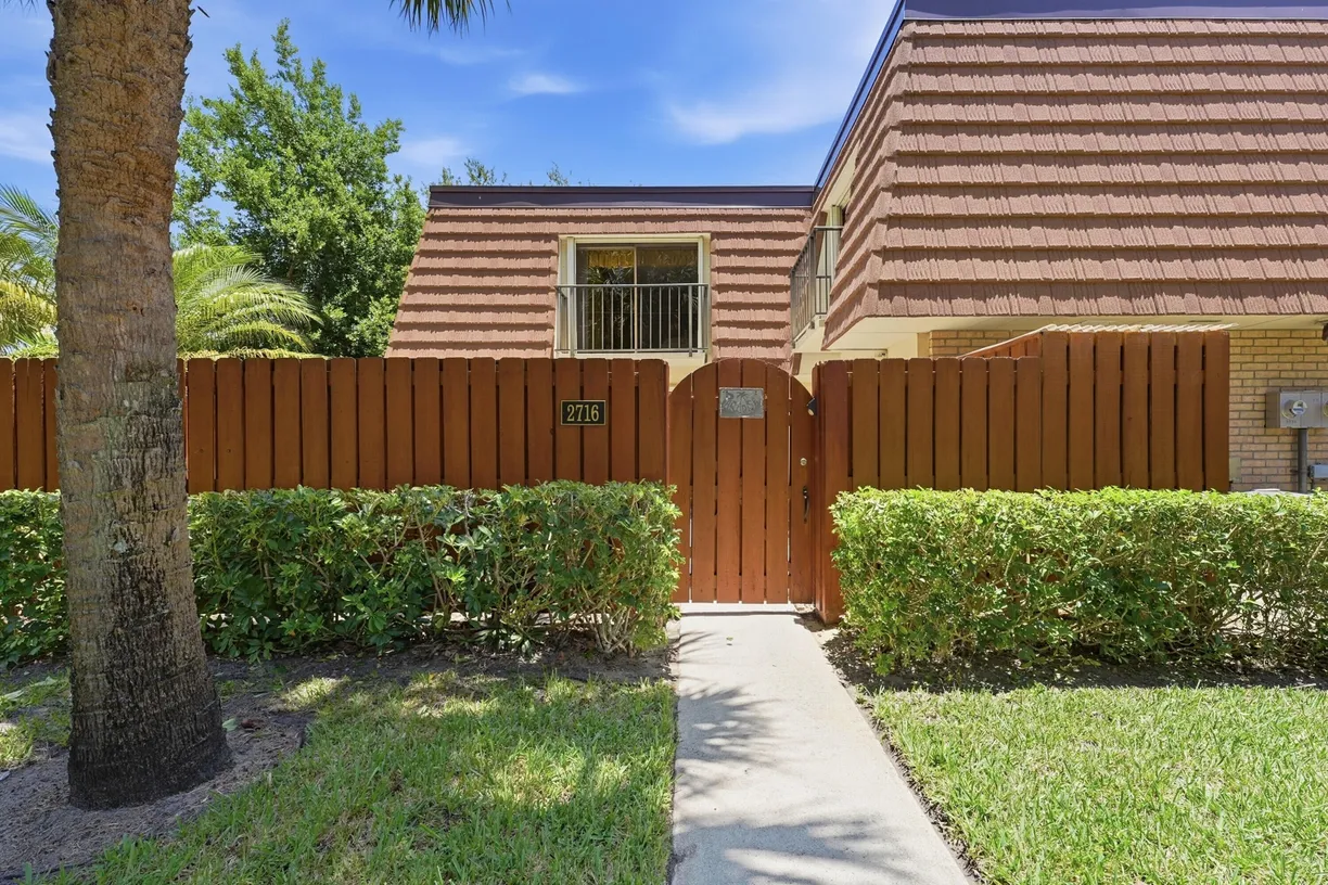 2716 27th Court, Jupiter, FL 33477 Property for sale