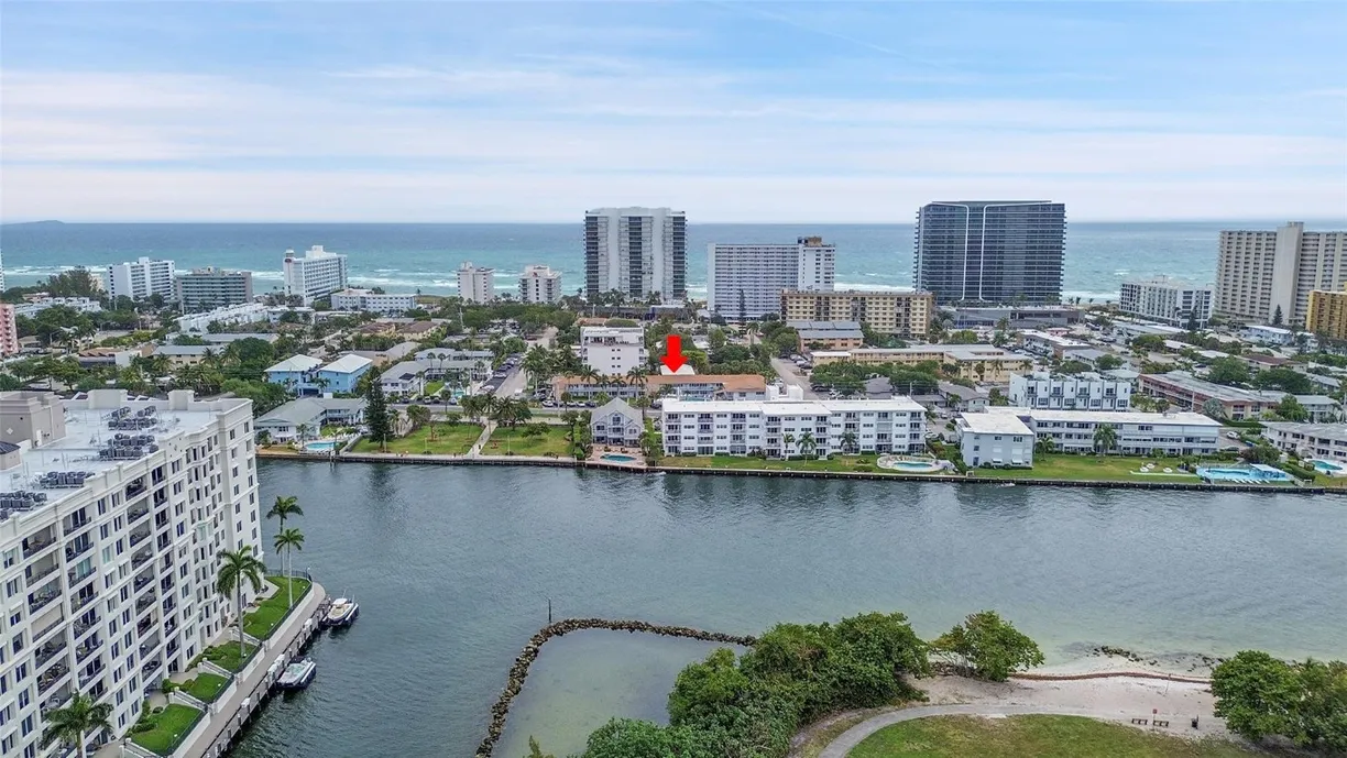 1110 N Riverside Drive #24, Pompano Beach, FL 33062 Property for sale