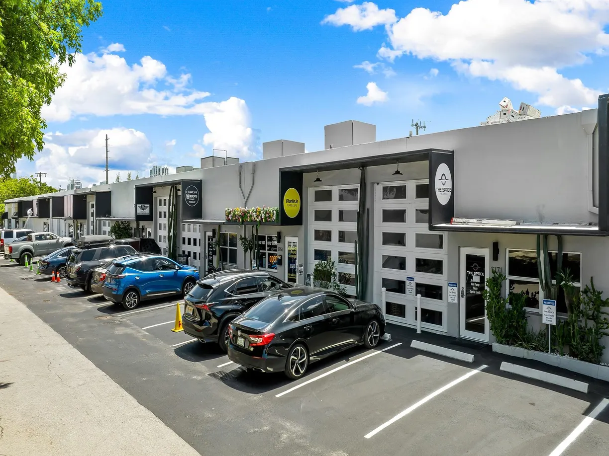 1229-1231 NE 9th #1231, Fort Lauderdale, FL 33304 Property for rent