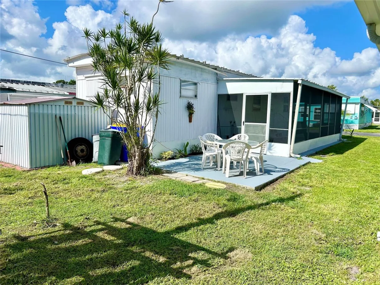 5400 SE Jack Avenue, Stuart, FL 34997 Property for sale