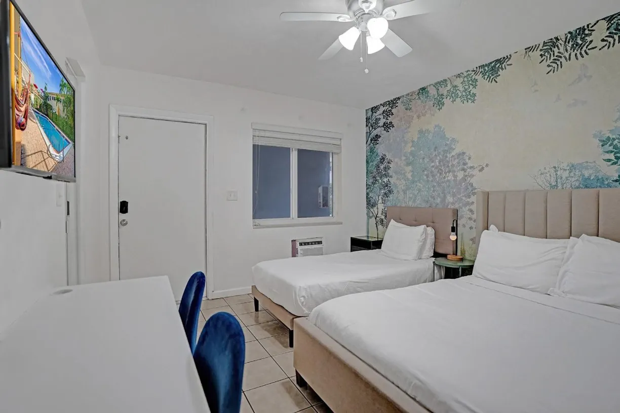 340 Desoto Street, Hollywood, FL 33019 Property for rent