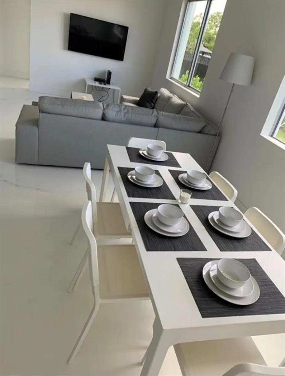 520 Foster Road #101, Hallandale Beach, FL 33009 Property for rent