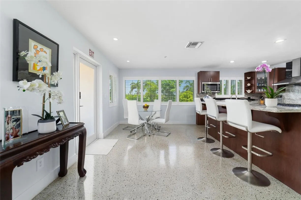 2910 Johnson Street, Hollywood, FL 33020 Property for sale