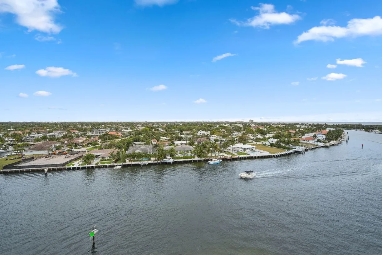 2611 N Riverside #1106, Pompano Beach, FL 33062 Property for sale