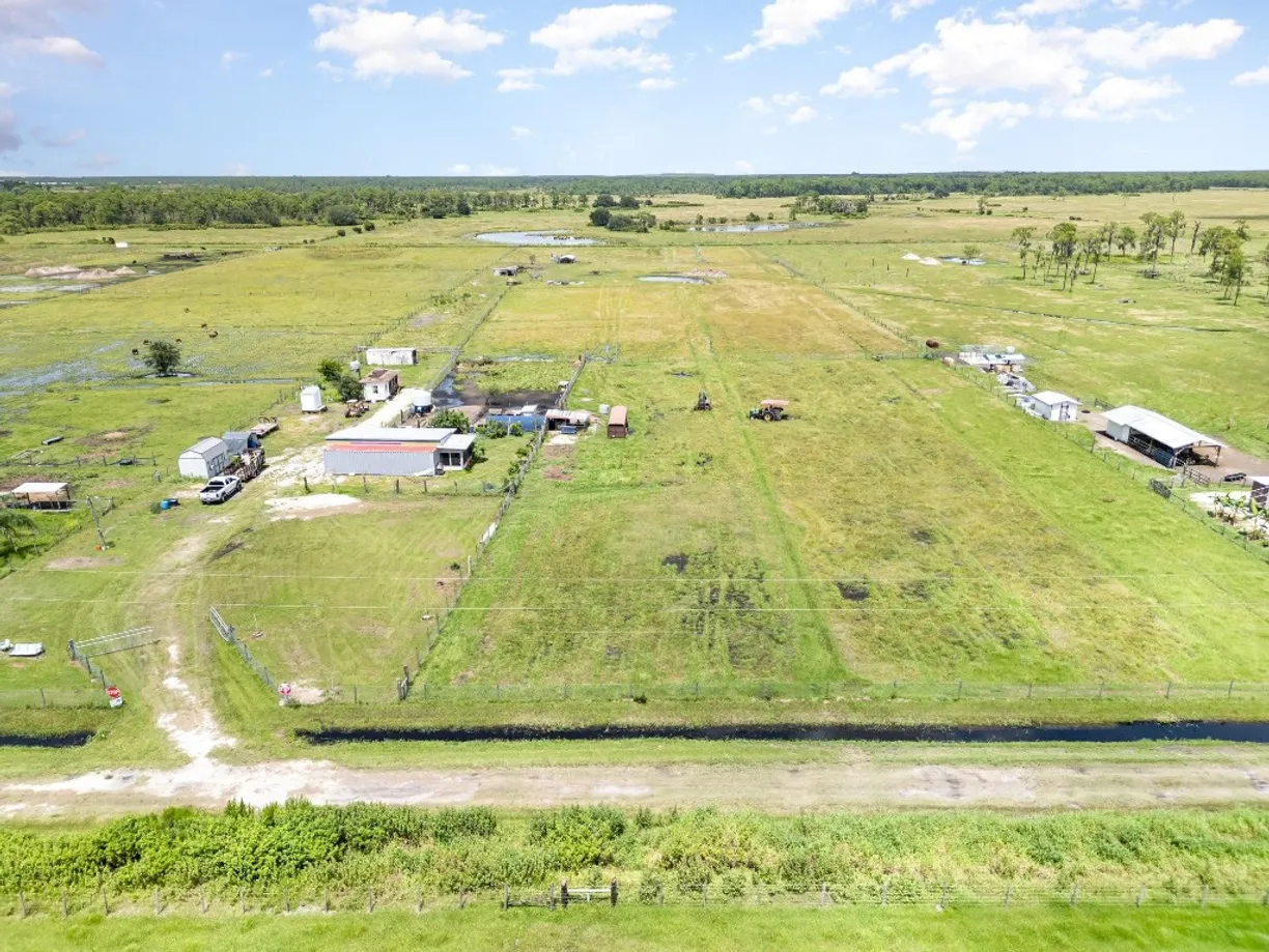 120 Angus Road, Venus, FL 33960 Property for sale