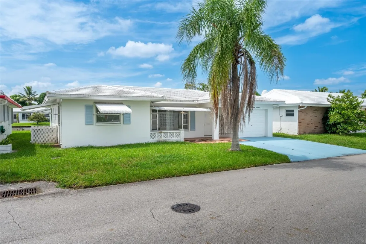 6800 NW 74th, Tamarac, FL 33321 Property for sale