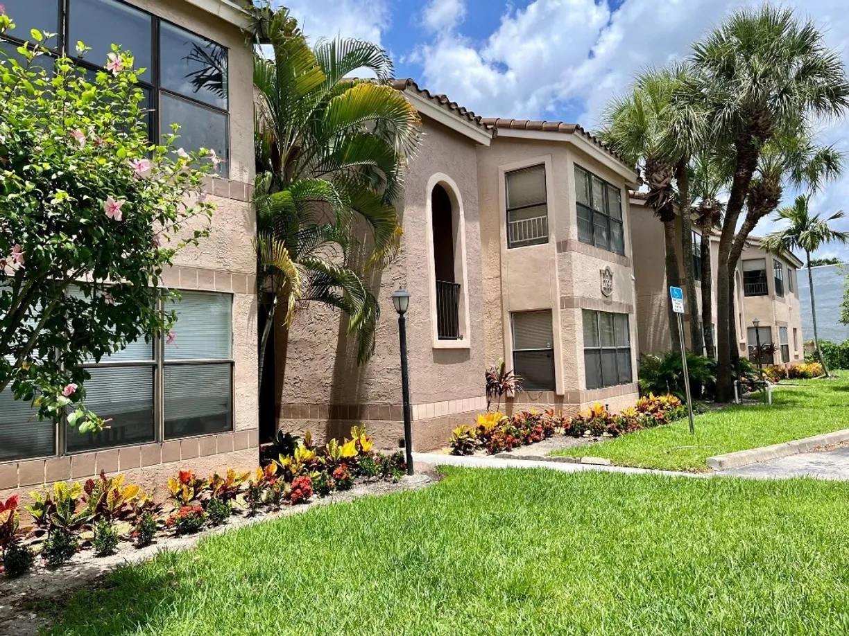 2796 S University Drive #2207, Davie, FL 33328 Property for rent