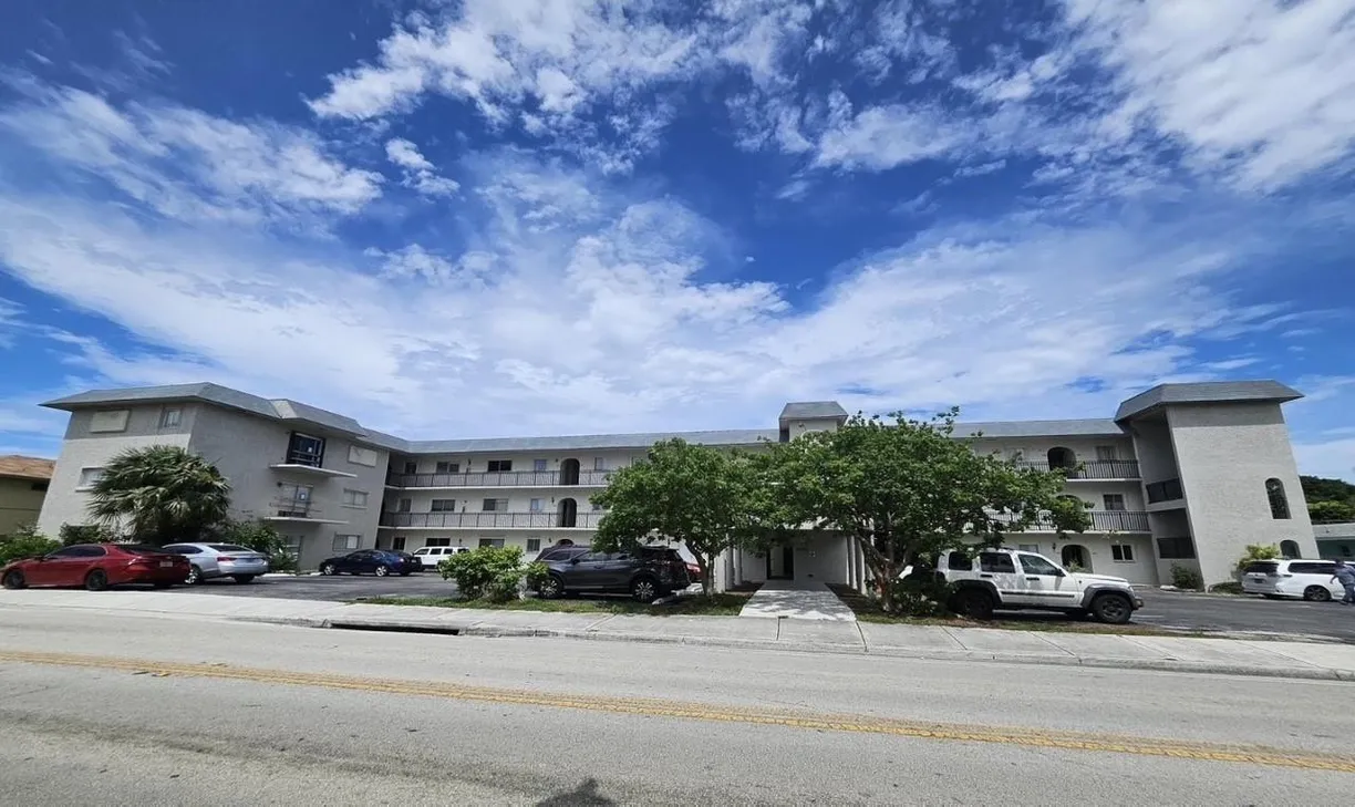 1410 S Federal Highway #303, Lake Worth Beach, FL 33460 Property for rent