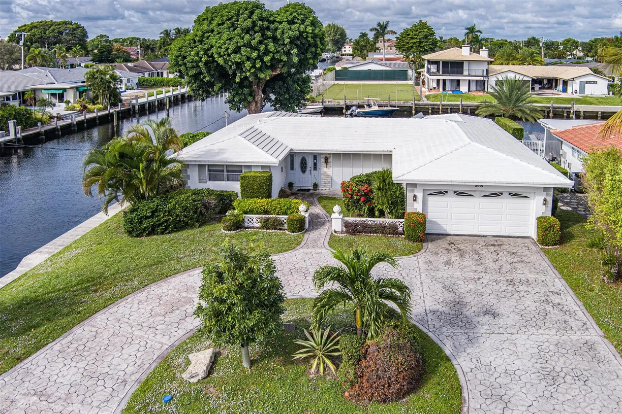 5601 Bayview Dr, Fort Lauderdale, FL 33308 Property for sale