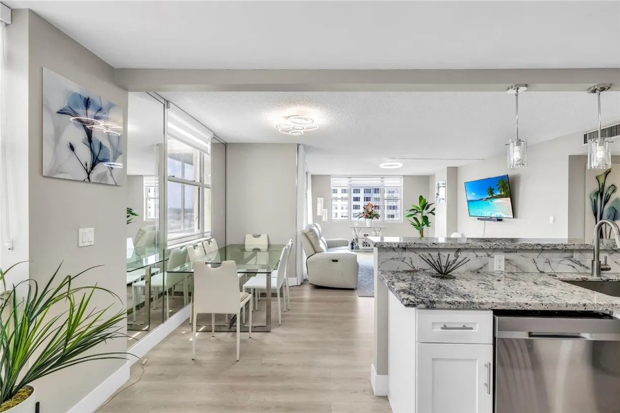 4330 Hillcrest Drive #810, Hollywood, FL 33021 Property for sale