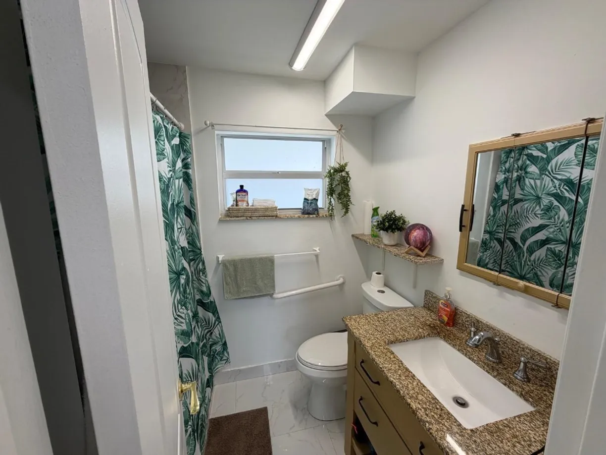 2901 NW 46th #305, Lauderdale Lakes, FL 33313 Property for sale