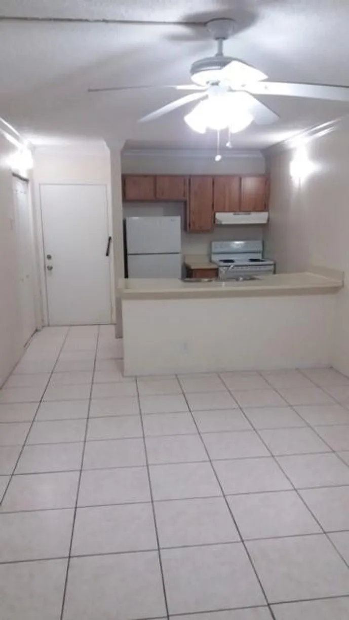 2771 Riverside Drive #404A, Coral Springs, FL 33065 Property for rent