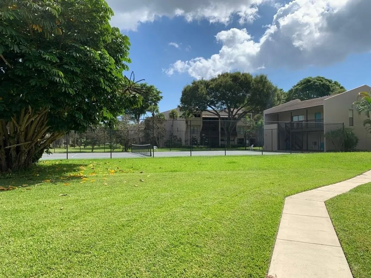 159 NW 70th Street #517, Boca Raton, FL 33487 Property for sale