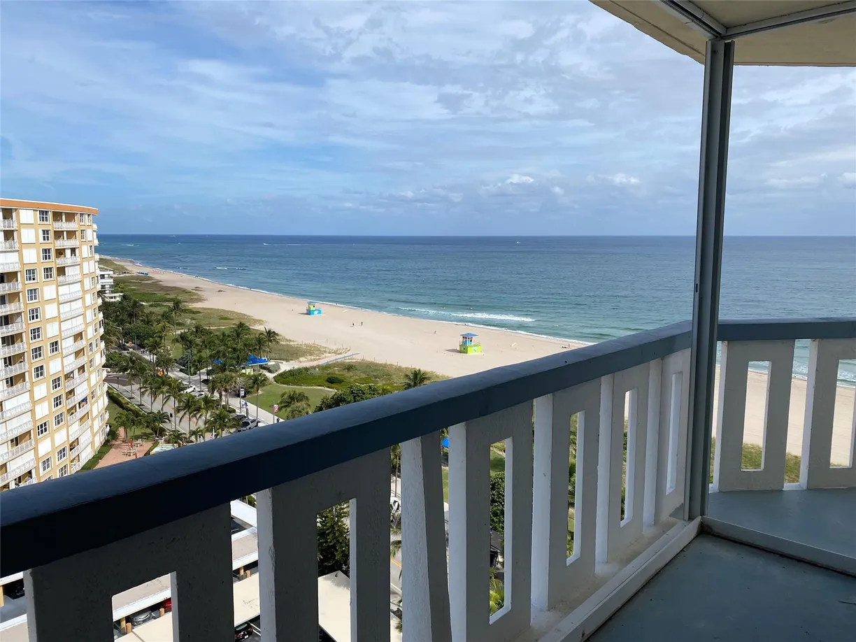 305 N Pompano Beach Blvd #1511, Pompano Beach, FL 33062 Property for sale