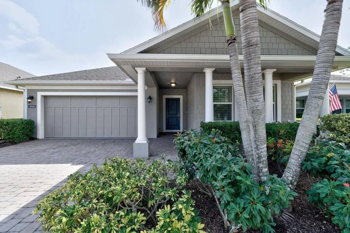 5949 Buttonwood Square, Vero Beach, FL 32966 Property for sale