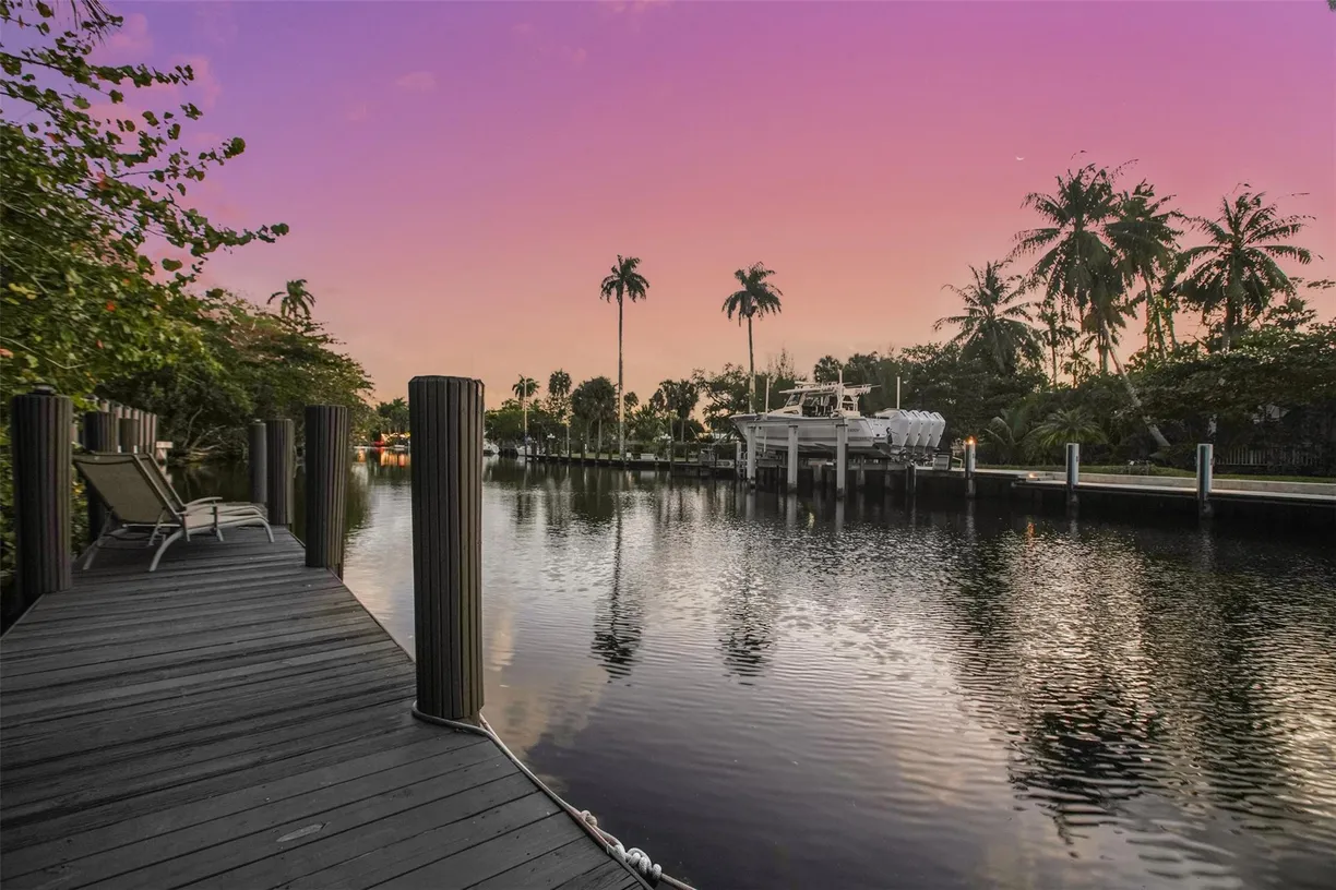 301-311 SW 14 Way, Fort Lauderdale, FL 33312 Property for sale