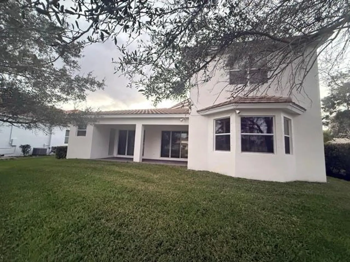182 Palm Beach Plantation Boulevard, West Palm Beach, FL 33411 Property ...