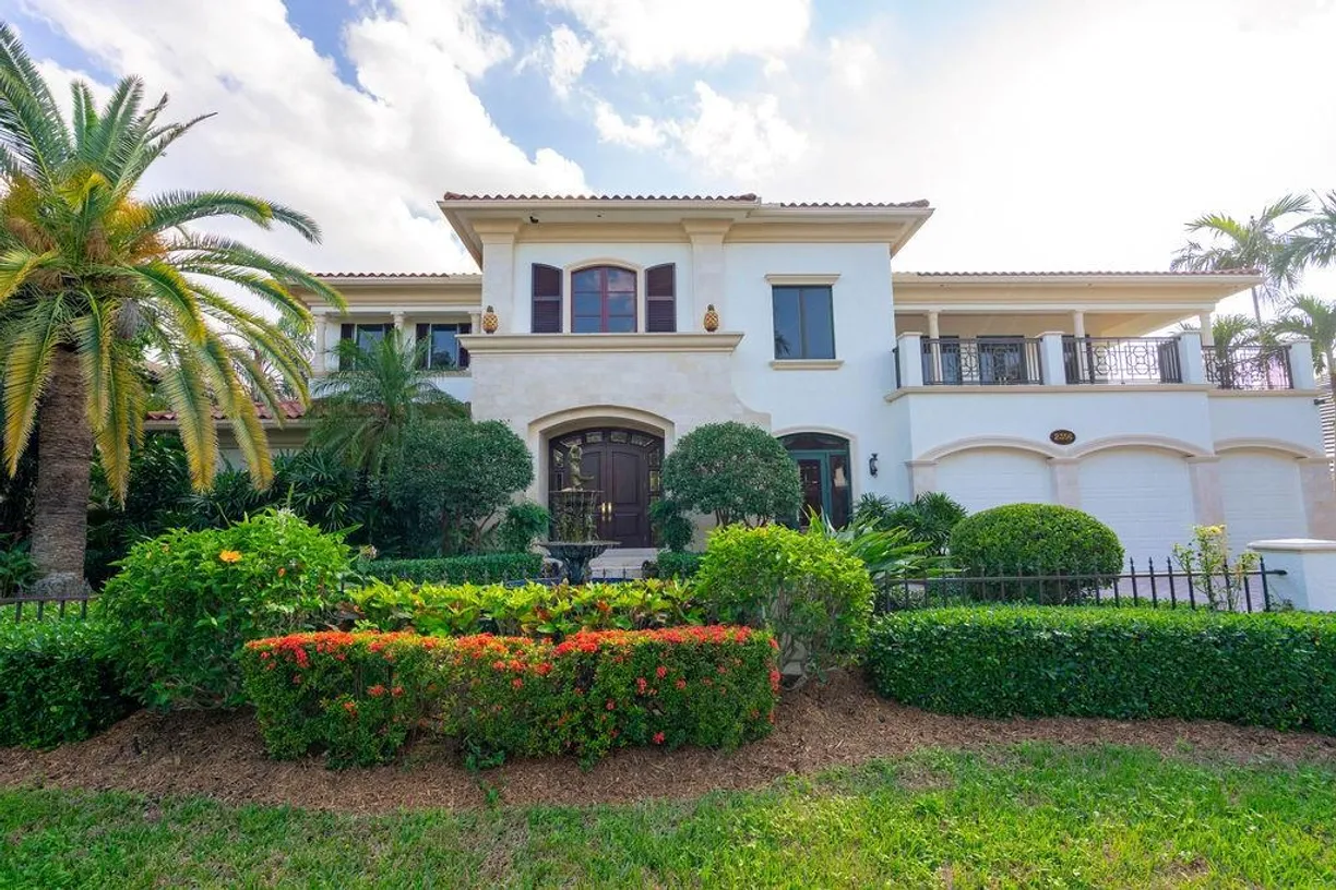 2356 NE 26th St, Lighthouse Point, FL 33064 Property for sale