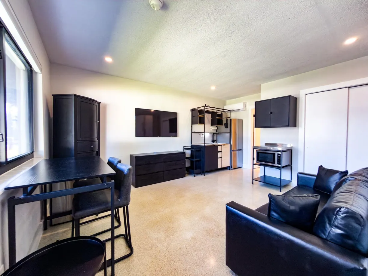 47 NE 16th Place #3, Fort Lauderdale, FL 33305 Property for rent