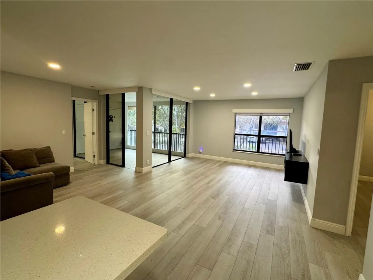 4174 Carambola Circle #4174, Coconut Creek, FL 33066 Property for sale