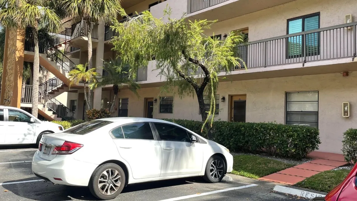 6080 N Sabal Palm Boulevard #103, Tamarac, FL 33319 Property for sale