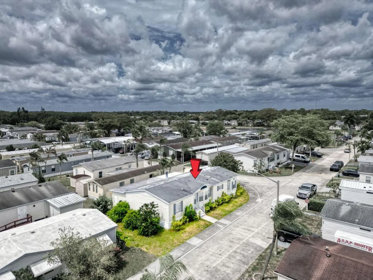181 Plantation, Lake Worth, FL 33467 Property for sale