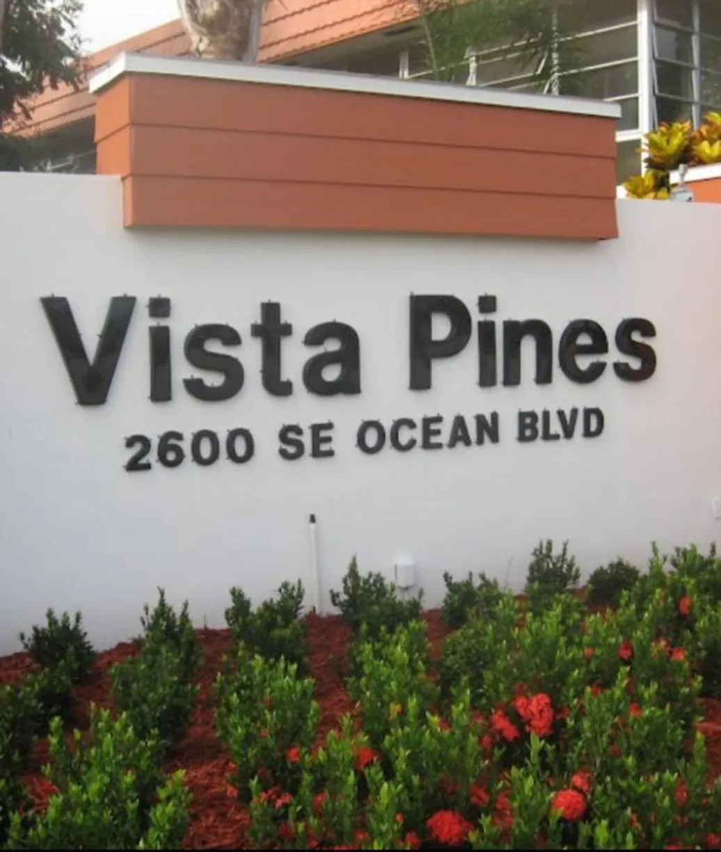 2600 SE Ocean #Y15, Stuart, FL 34996 Property for rent