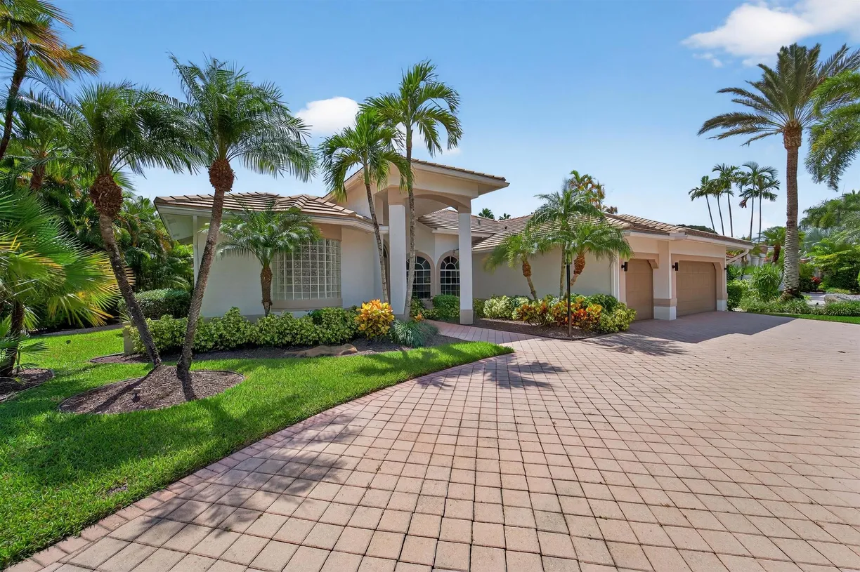 10602 Stonebridge Boulevard, Boca Raton, FL 33498 Property for sale