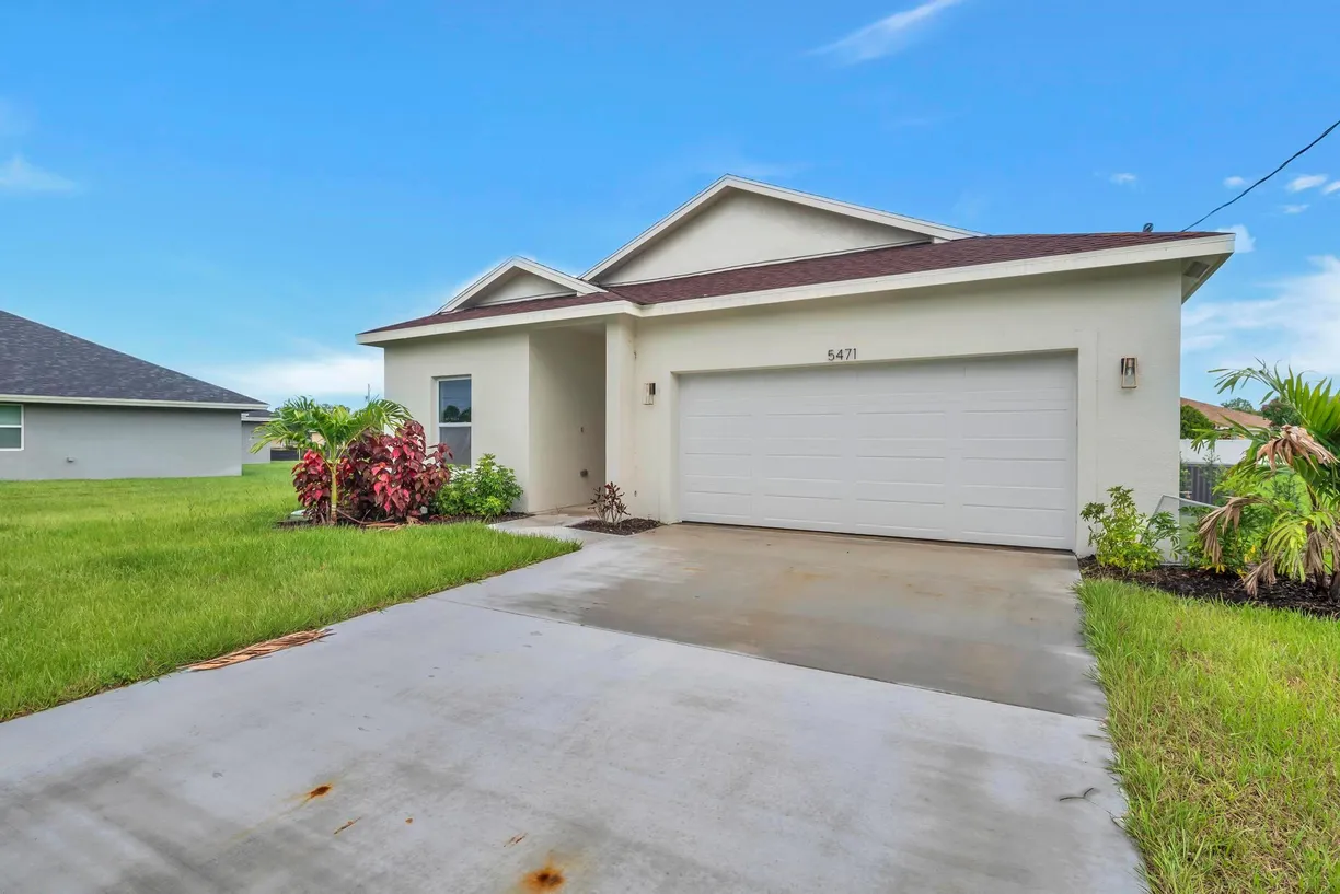 5471 NW Model Court, Port St Lucie, FL 34986 Property for sale