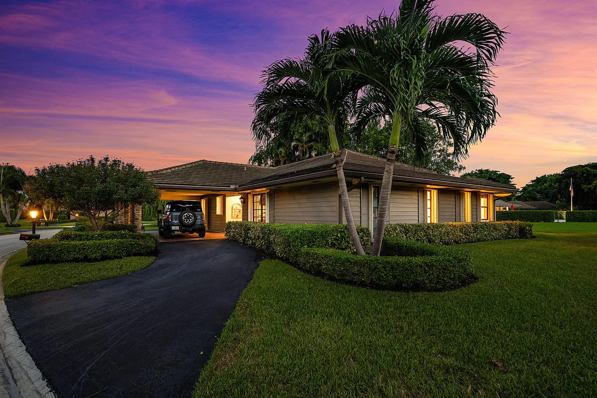 629 Cypress Key Circle, Atlantis, FL 33462 Property for sale
