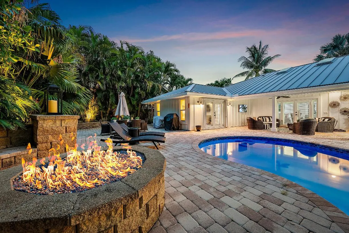 113 Olympus, Jupiter, FL 33477 Property for sale