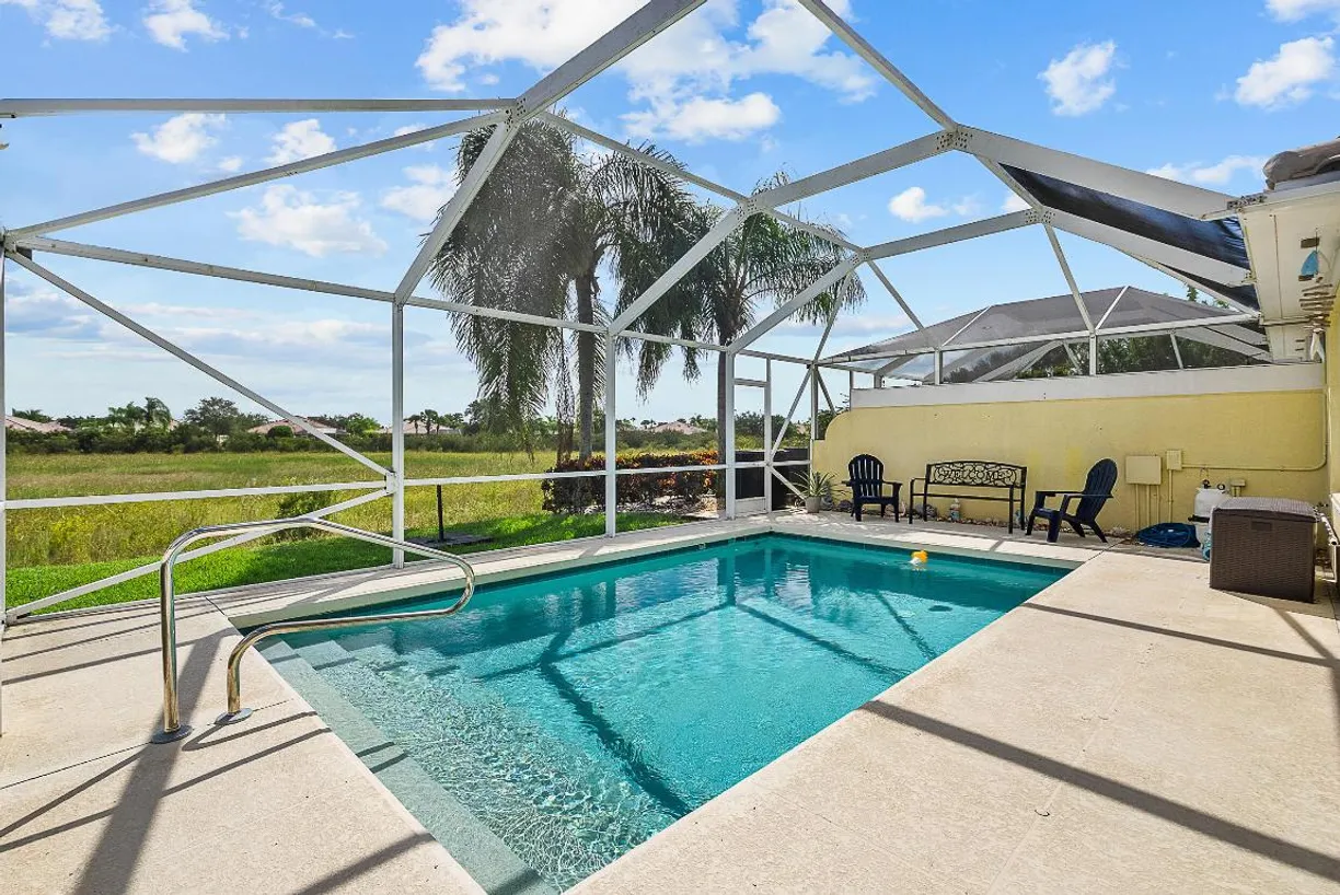 10811 SW Elsinore Drive, Port St Lucie, FL 34987 Property for sale
