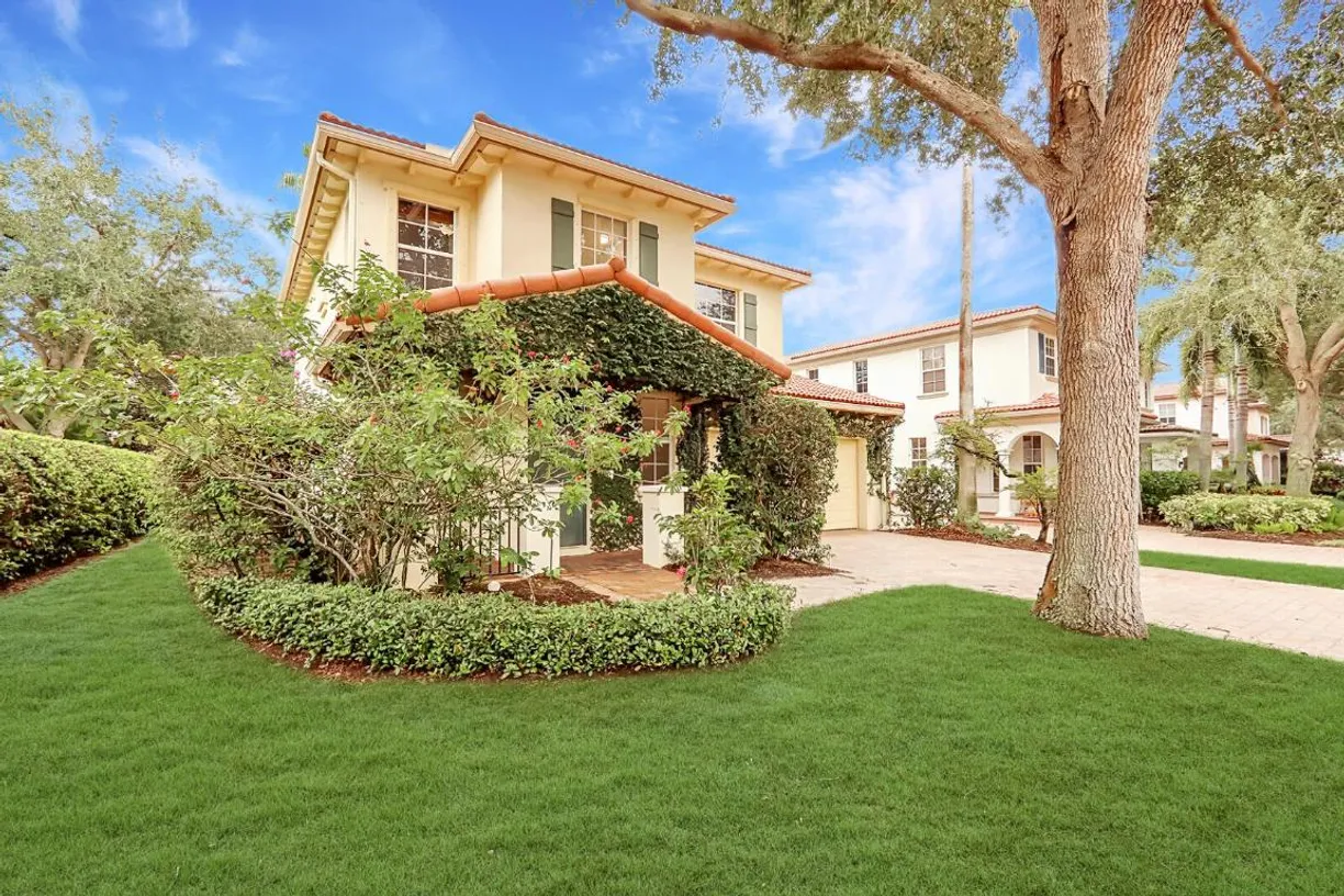 740 Duchess, Palm Beach Gardens, FL 33410 Property for sale