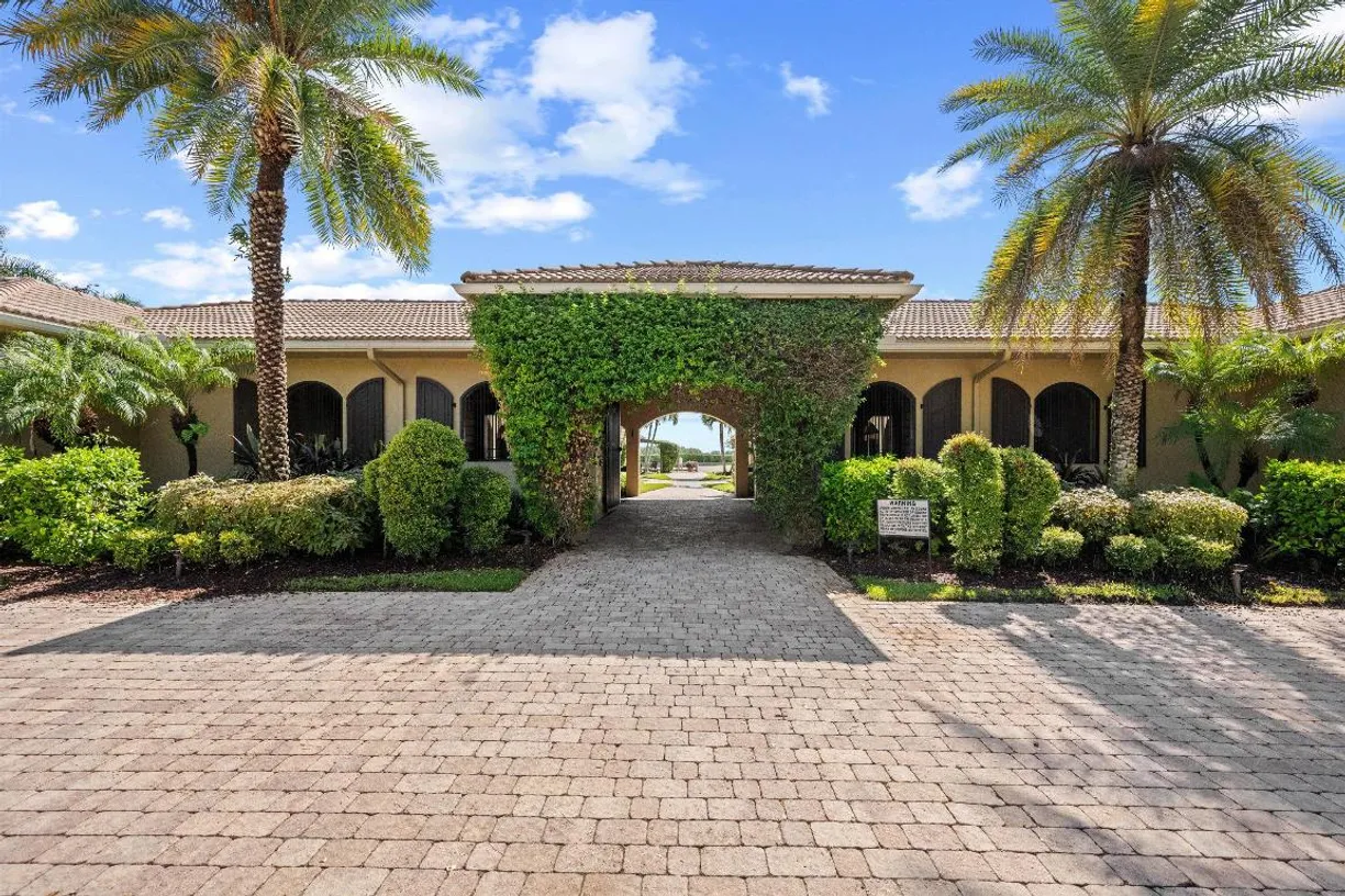 3508 Grand Prix Farms Drive, Wellington, FL 33414 Property for sale