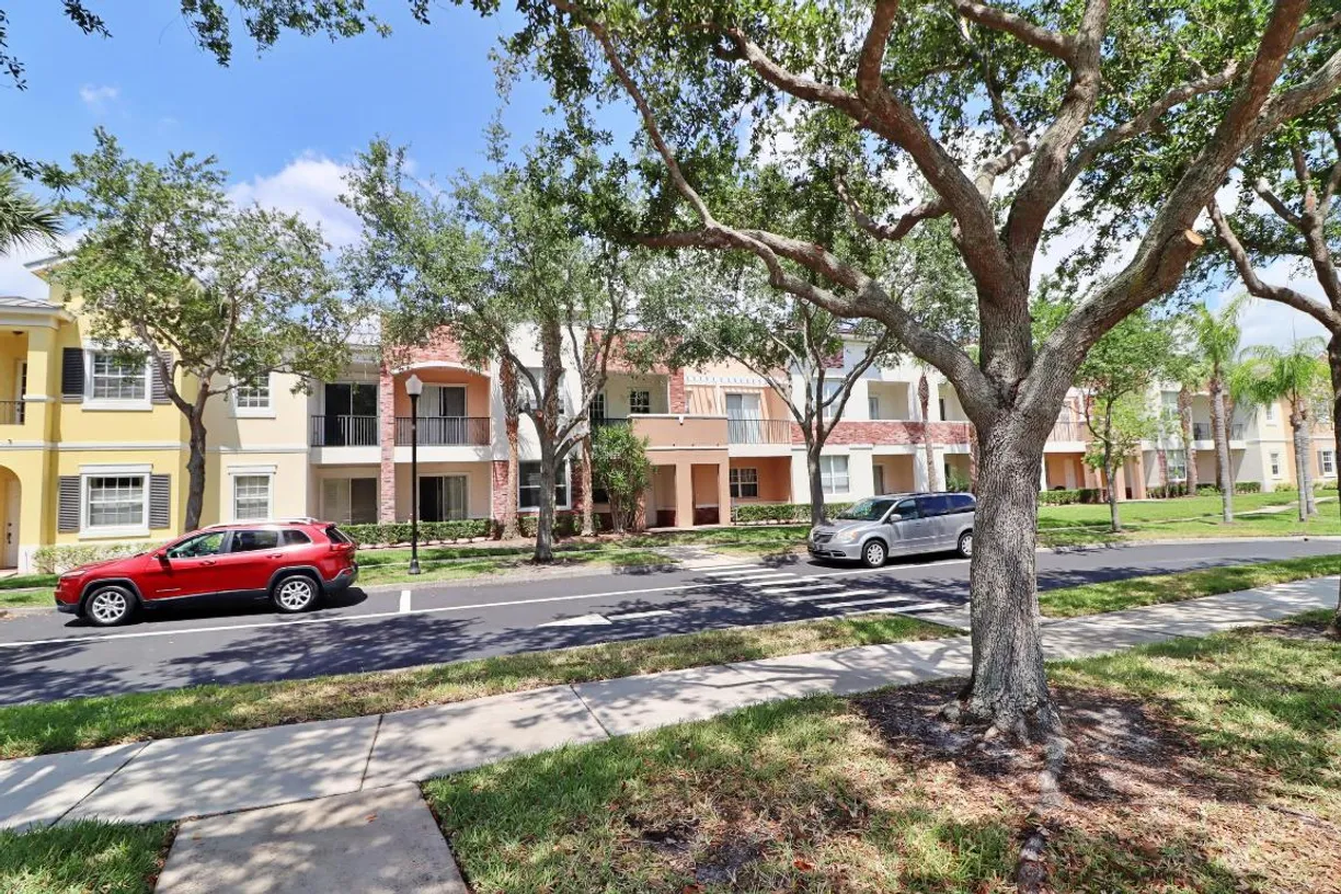 10520 SW Stephanie Way #2204, Port St Lucie, FL 34987 Property for sale