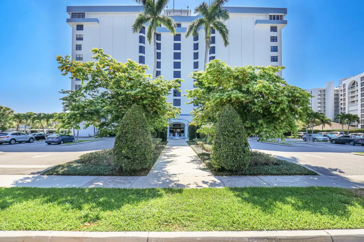 3800 Washington Road #110, West Palm Beach, FL 33405 Property for rent