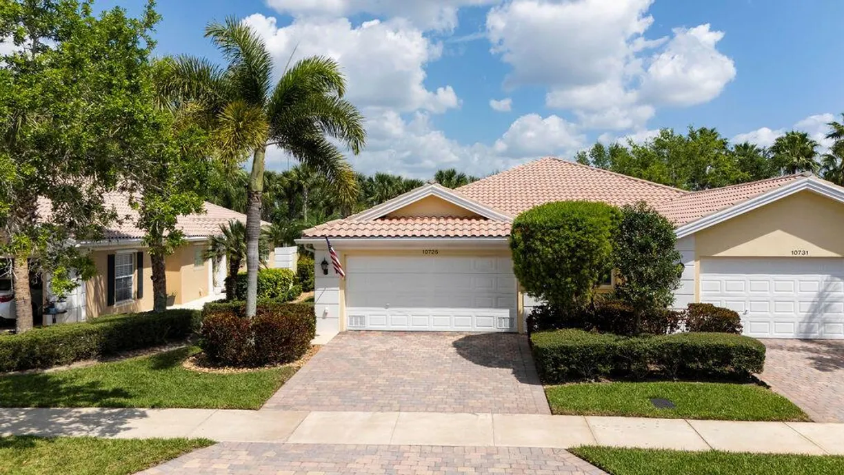 10725 SW Hartwick Drive, Port St Lucie, FL 34987 Property for sale