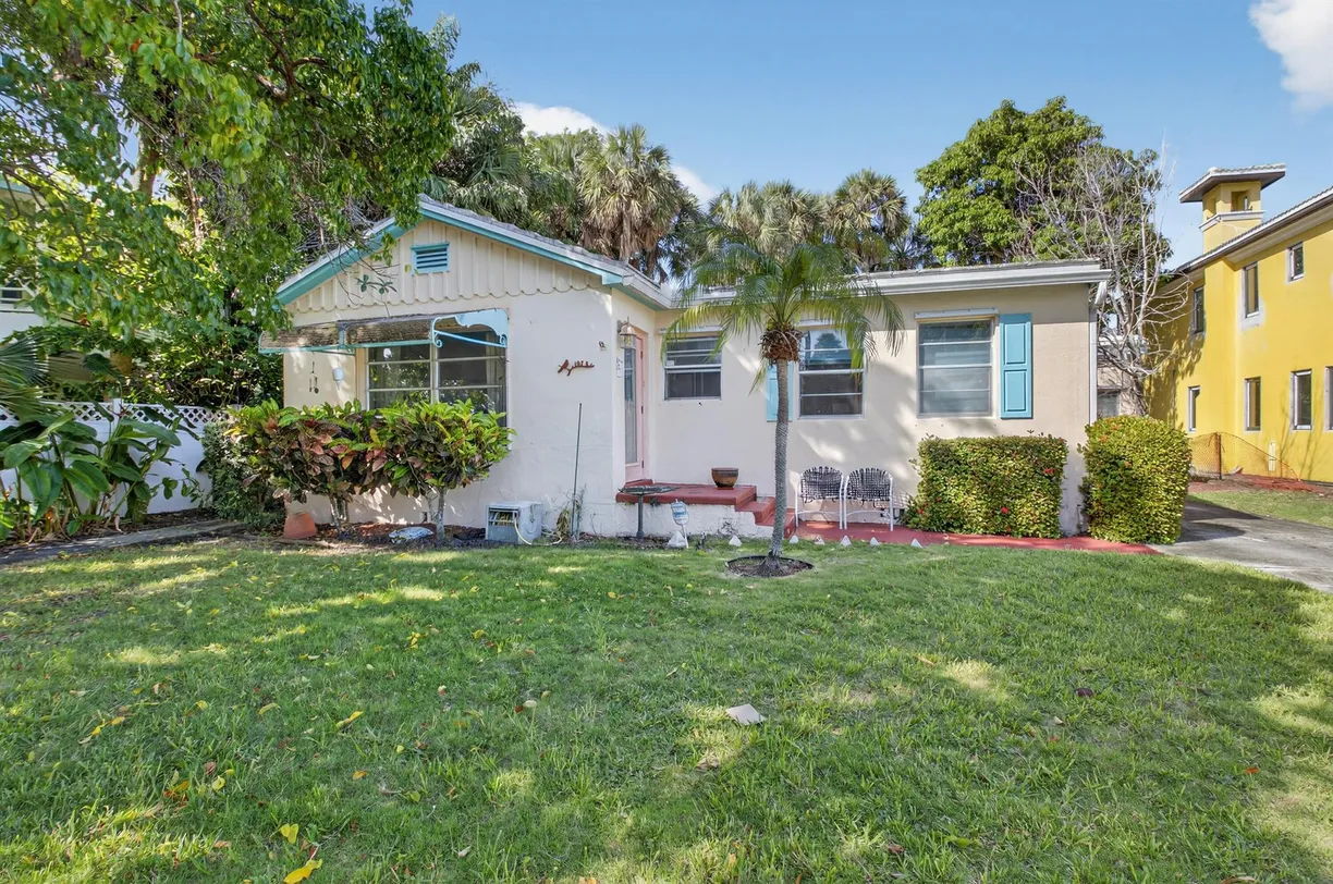 107 SE Olive Way, Boca Raton, FL 33432 Property for sale