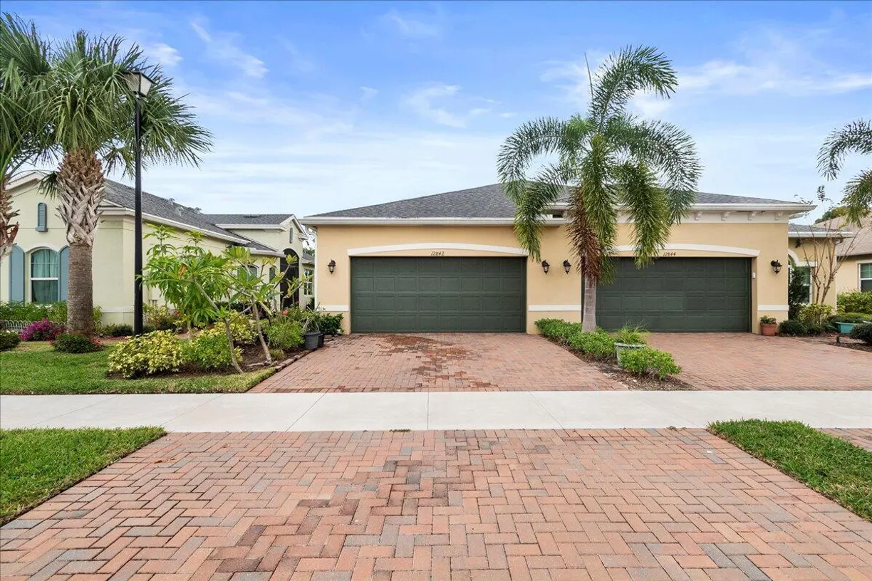 12842 SW Lake Fern Circle, Port St Lucie, FL 34987 Property for sale