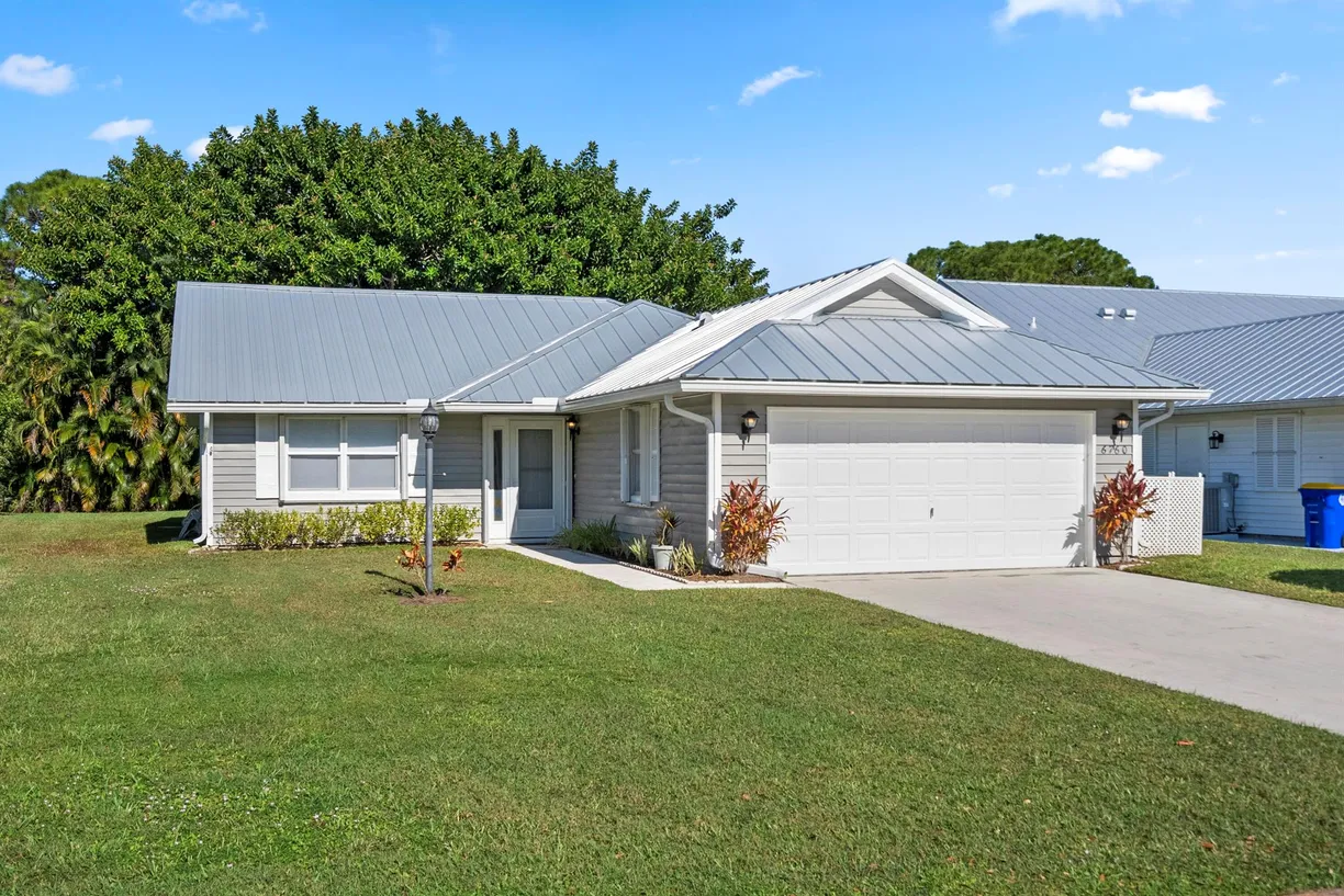 6760 SE Lillian Court, Stuart, FL 34997 Property for sale