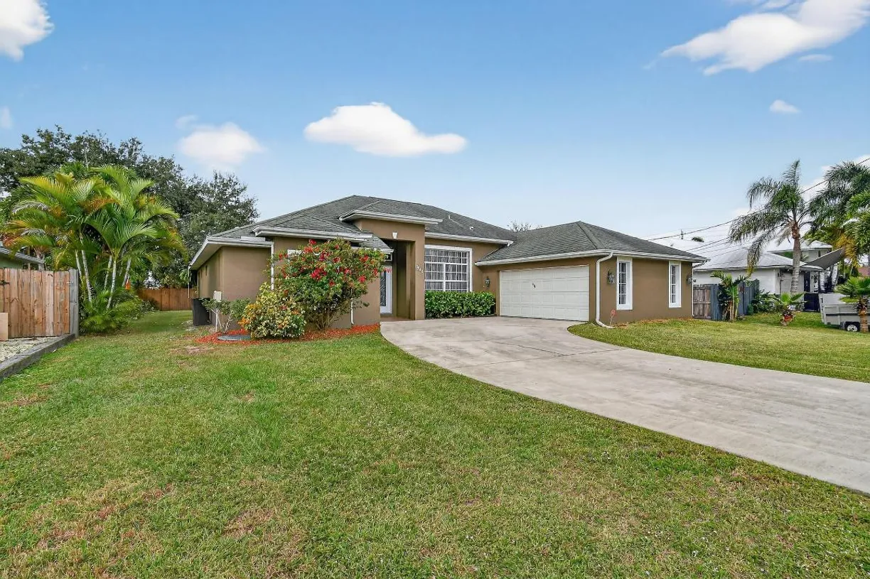 3960 SW Hablow, Port St Lucie, FL 34953 Property for sale