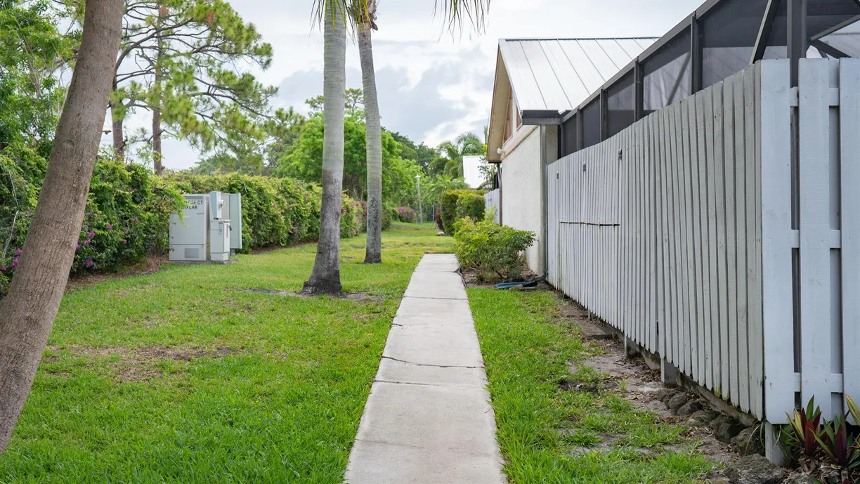 8844 Marge Court #C, Boynton Beach, FL 33436 Property for sale