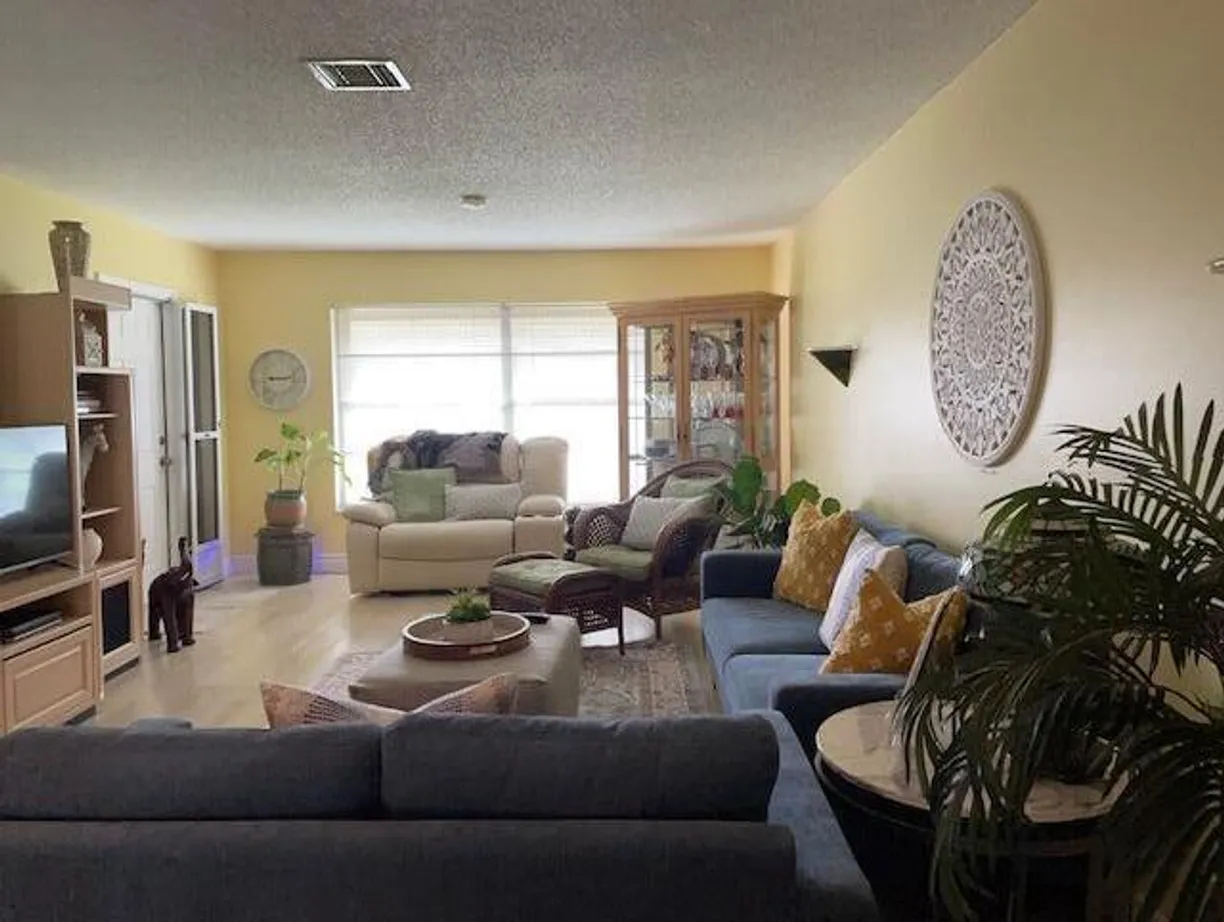 9885 Clusia Tree #A, Boynton Beach, FL 33436 Property for sale