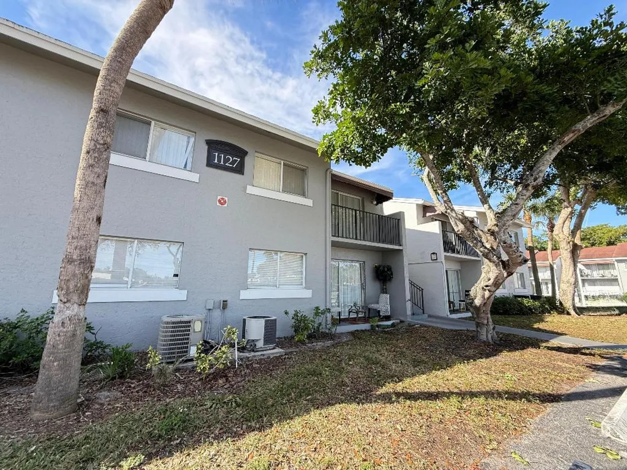 1127 Lake Terry Drive #J, West Palm Beach, FL 33411 Property for rent