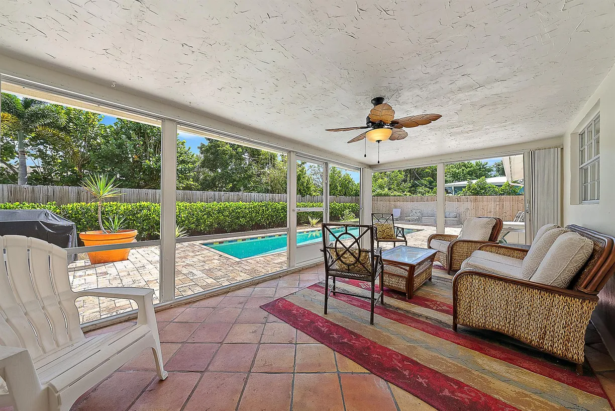 367 W Riverside, Tequesta, FL 33469 Property for sale