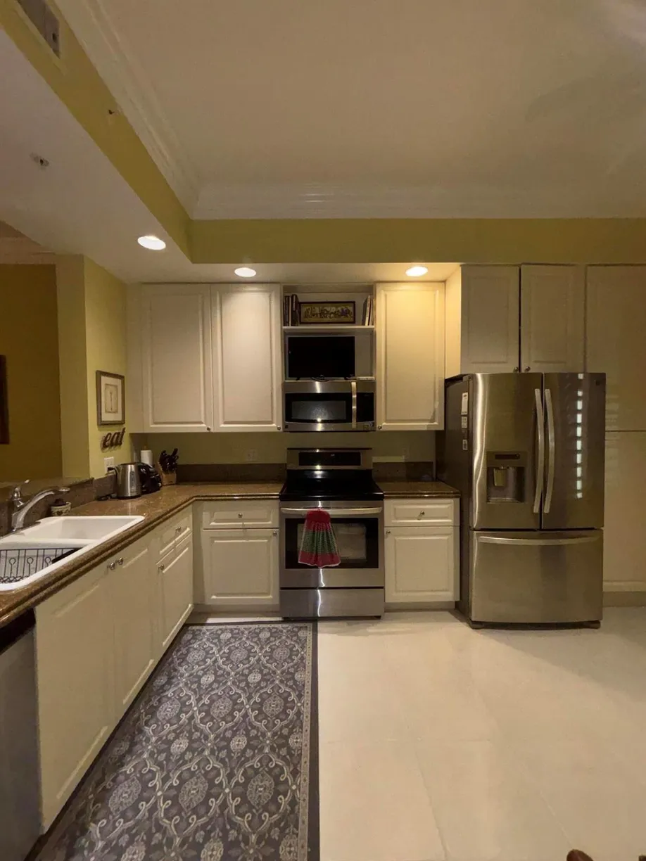 29 Harbour Isle Drive #201, Fort Pierce, FL 34949 Property for sale