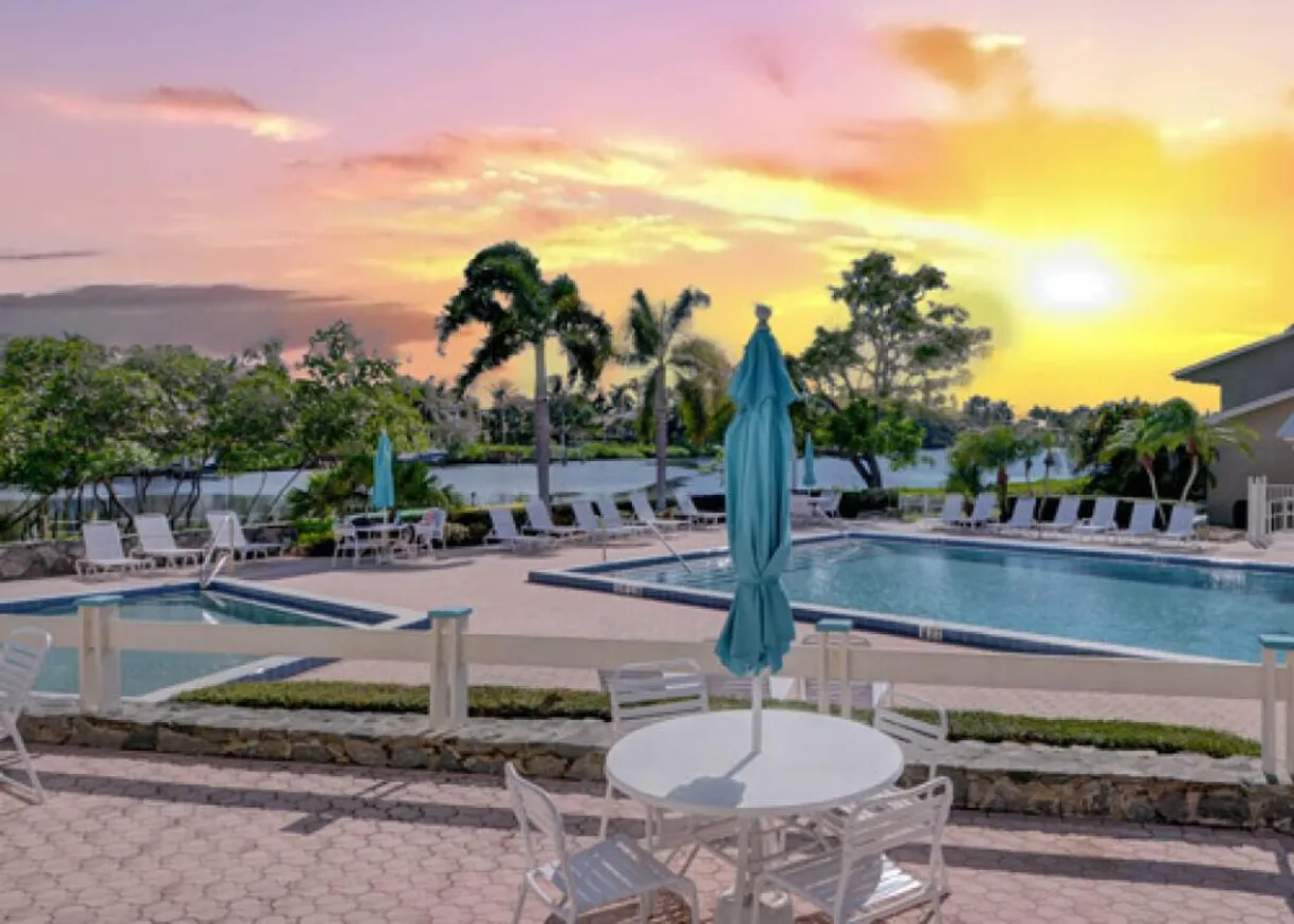 18410 SE Wood Haven #F, Jupiter, FL 33469 Property for sale