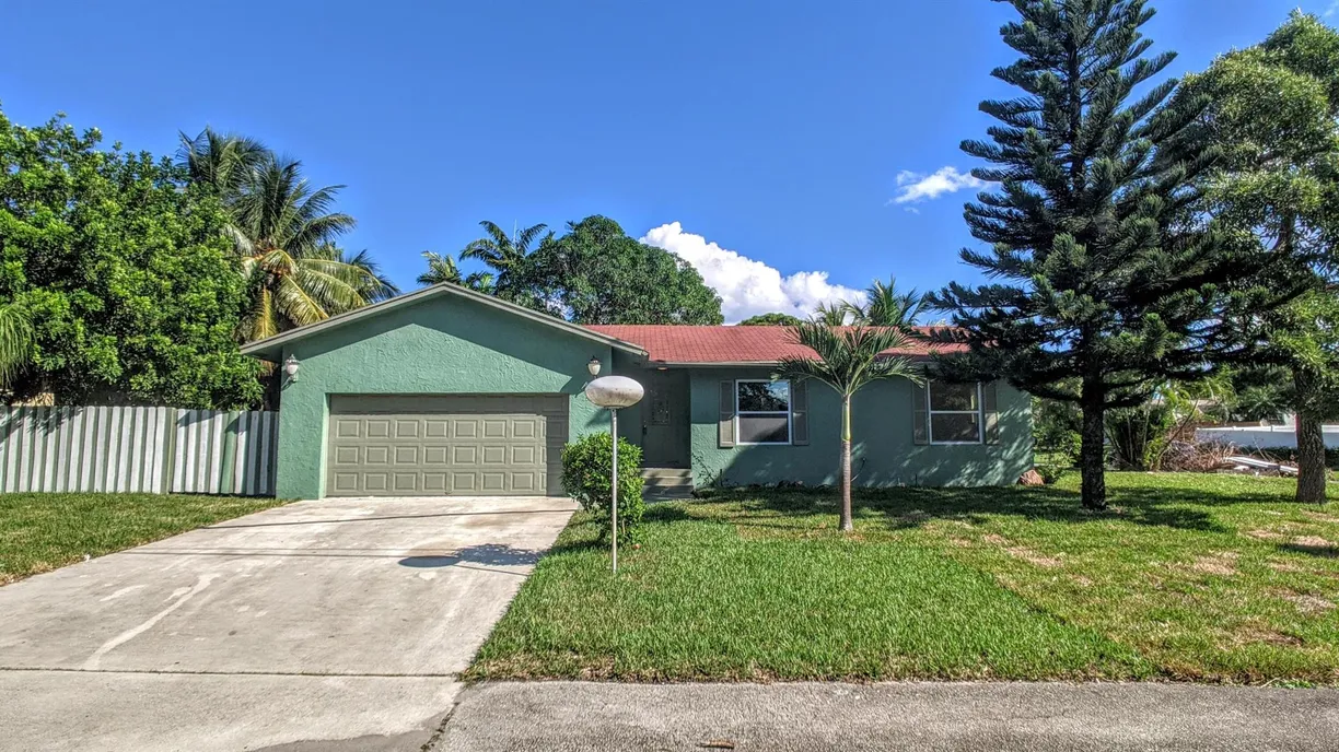 2888 S Seacrest Boulevard, Boynton Beach, FL 33435 Property for sale