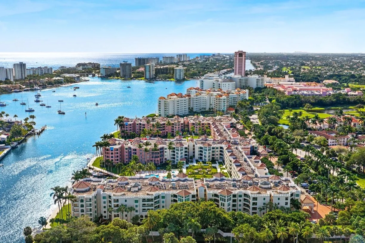 100 SE 5th Avenue #207, Boca Raton, FL 33432 Property for sale