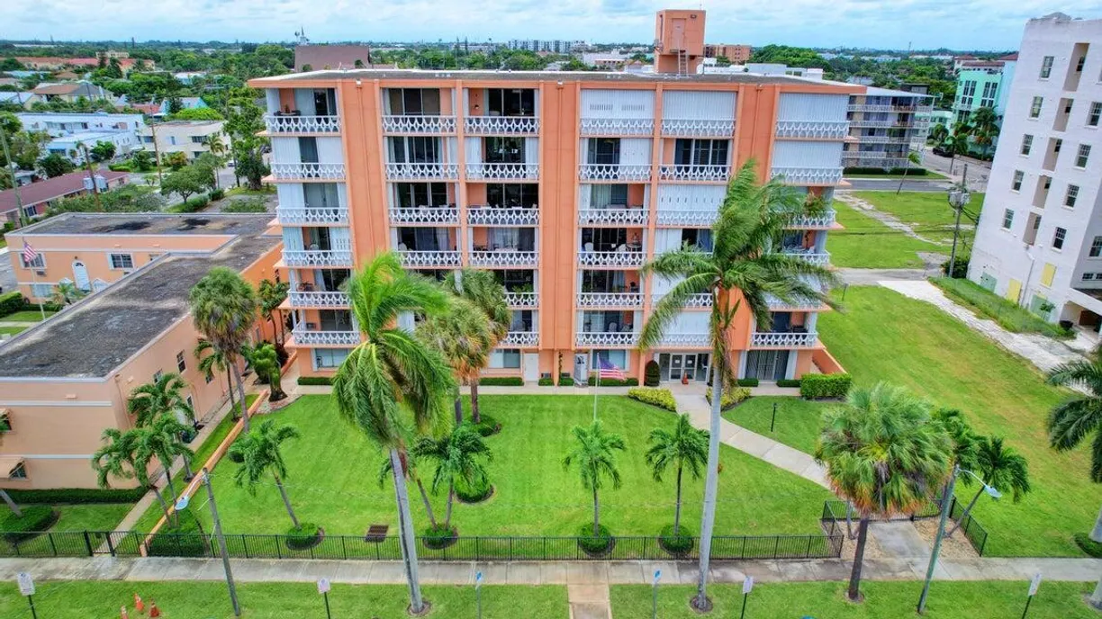15 S Golfview #403, Lake Worth Beach, FL 33460 Property for sale
